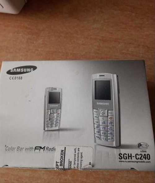 Зарядник и наушники для тел.Samsung