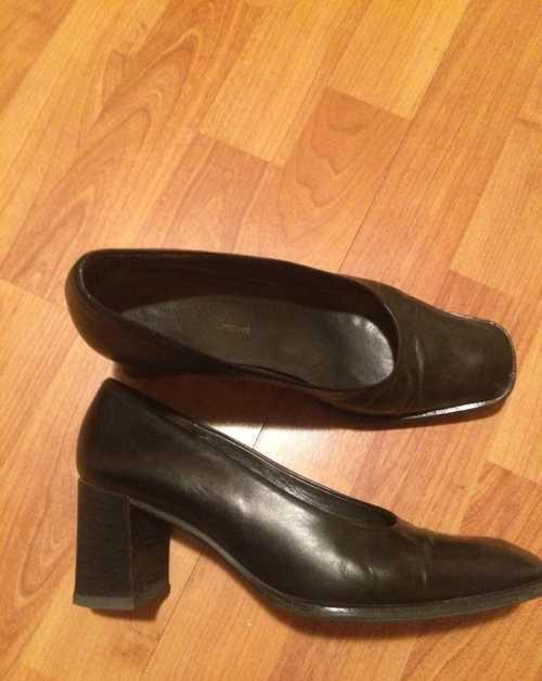 Туфли черные р.37 K+ S (Германия)