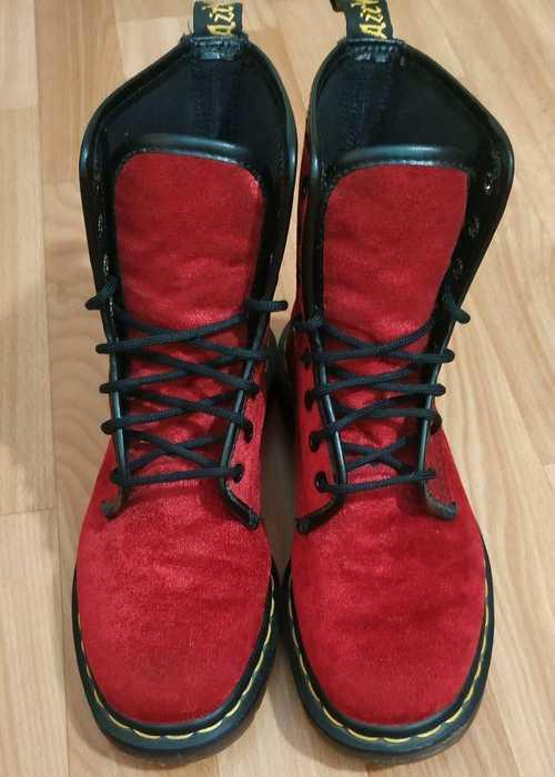 Продам DOC DR martens RED ZE YOU velvet