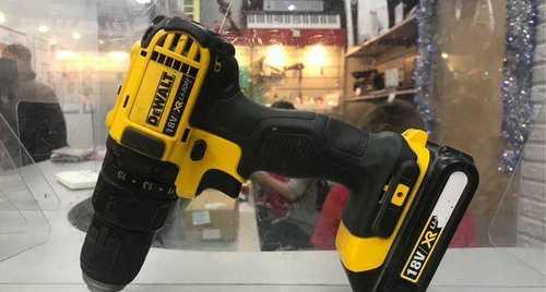 Мо4 - Дрель-шуруповерт dewalt DCD780C2