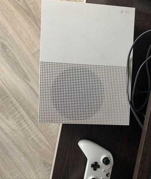 Xbox One C 1 TB