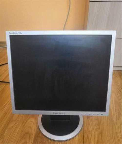 Монитор Samsung synk Master 740n