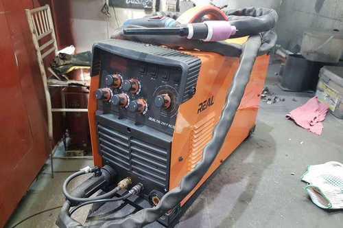 Сварочный аппарат Сварог real TIG 200 P AC/DC (E20