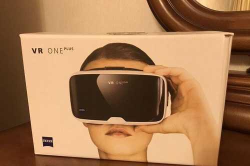 Carl zeiss VR ONE plus