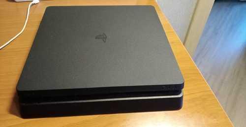 PlayStation 4 slim 500gb