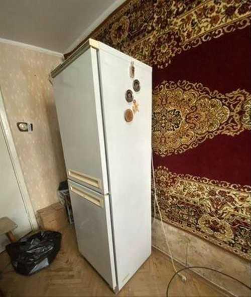 Холодильник двухкомпрессорный stinol