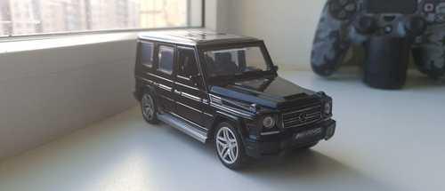 Модель машины Mercedes-Benz G-класс 1:32