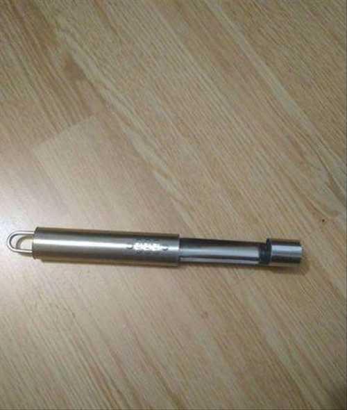 Нож для удаления сердцевины яблока