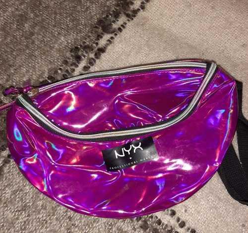 Поясная сумка визажиста от Nyx