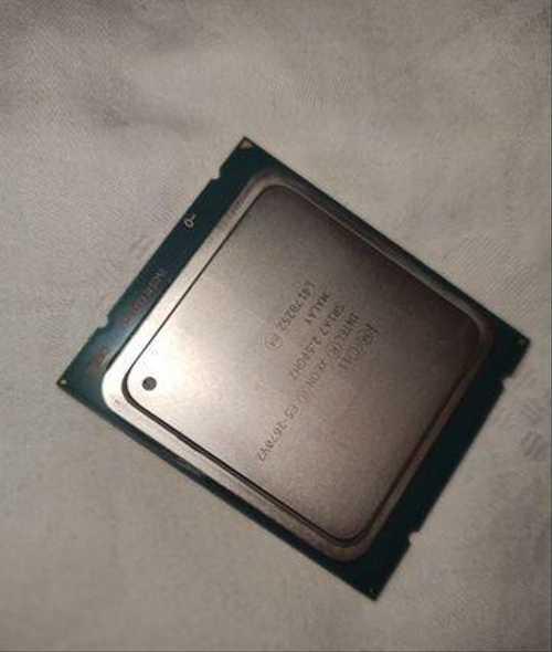 Процессор Intel Xeon E5 2670V2 E5 2670 V2 2,5 ггц