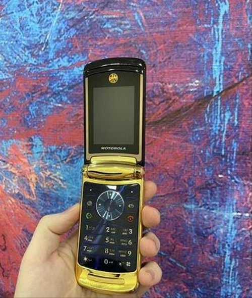 Телефон Motorola Razr2 V8 Luxury Edition