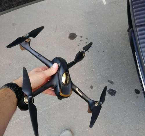 Квадрокоптер hubsan h501s pro