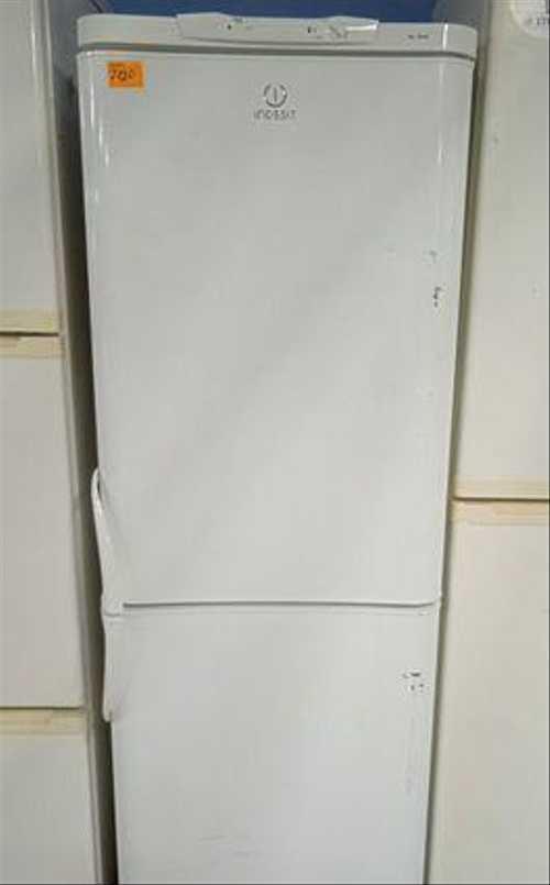 Холод indesit C132NFG.016 Доставка в подарок