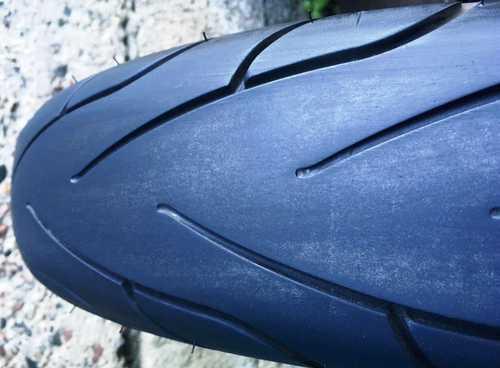 Michelin Commander 2 140-90-16
