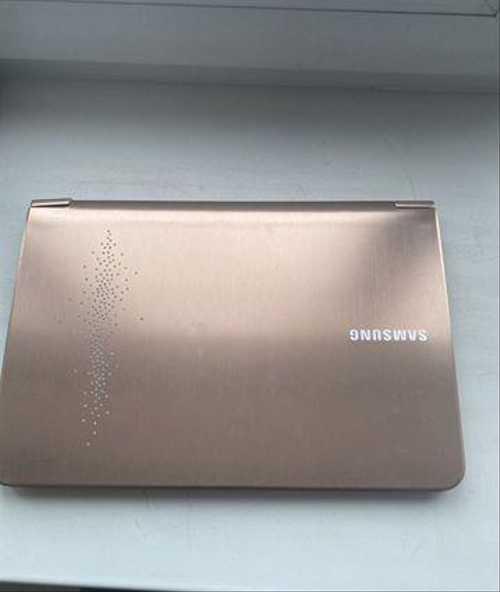 Ноутбук Samsung NP900X3A-B05RU