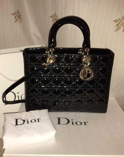 Лакированная сумка Dior Lady