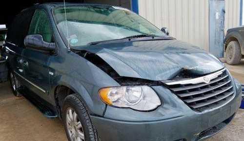 Разборка Крайслер. Потолок Крайслер Вояджер. Разборка Chrysler Voyager 4 на дорожной.