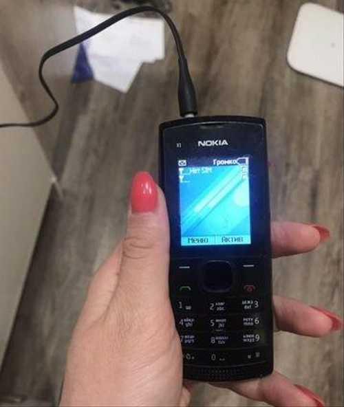 Телефон Nokia x1-01