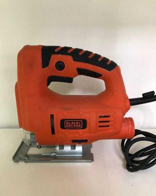 Электролобзик black+decker JS20
