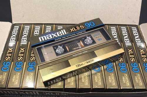 Аудиокассеты Maxell XLll-S 90 1984 год блок 12 шту