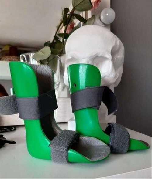 Тутора на ноги