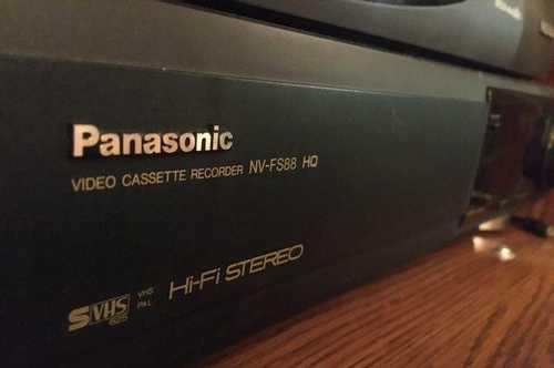 Видеомагнитофон Panasonic NV-FS88