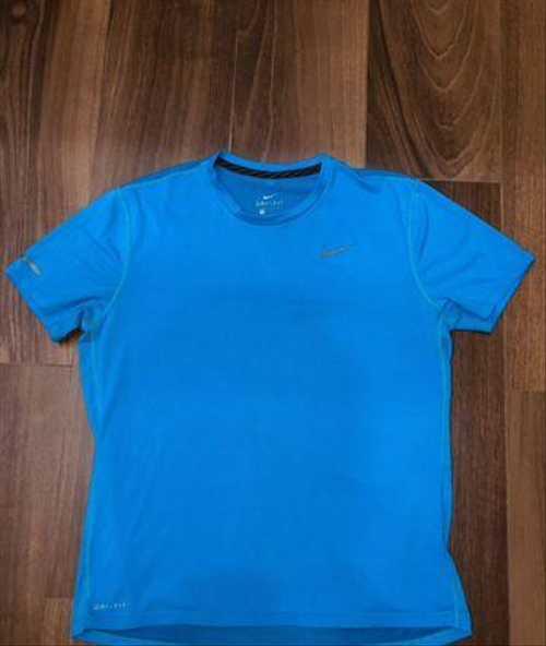 Компрессионная футболка Nike Dri-Fit