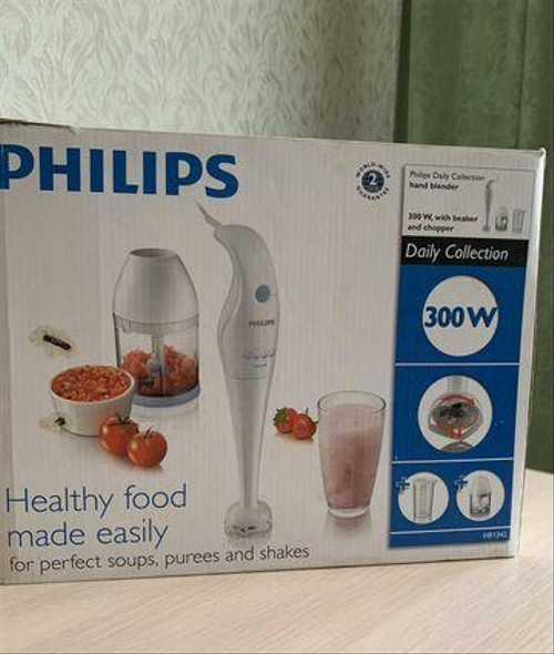 Блендер Philips HR1342