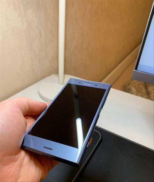 Sony Xperia XZ1 G8341 (Blue)