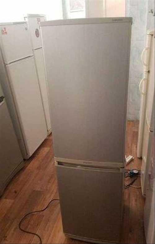 Холодильник узкий Самсунг