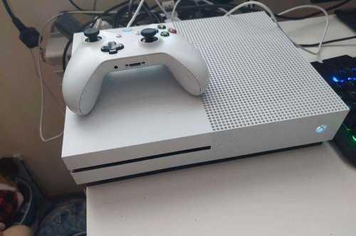 Xbox One S 500gb + 16 игр