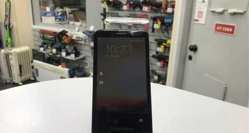 Па12А - BlackBerry Z30
