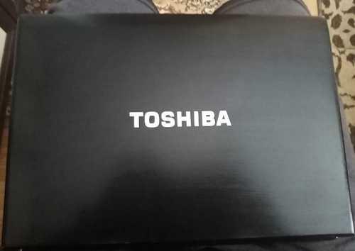Ноутбук Toshiba Portege R830-126