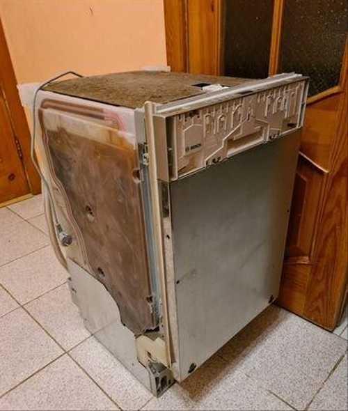 Посудомоечная машина Bosch (узкая, встроенная)