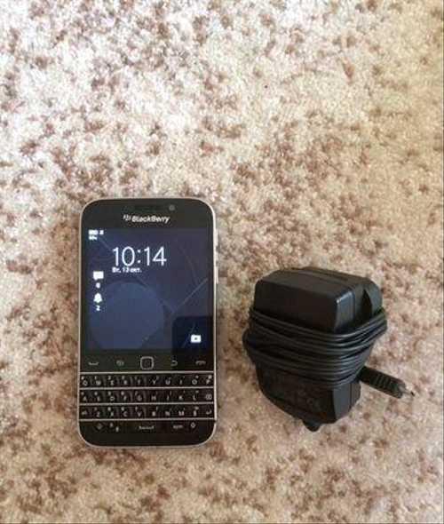 Телефон BlackBerry