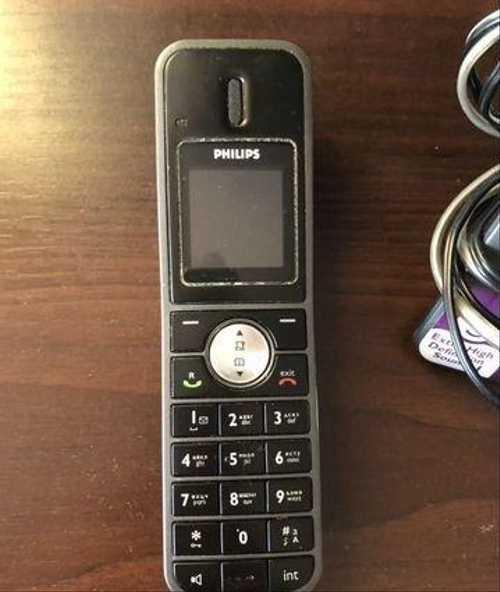 Philips se 740 телефон