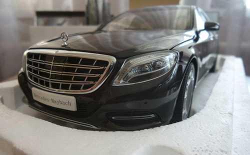 Almost real 1:18 Mercedes-Maybach