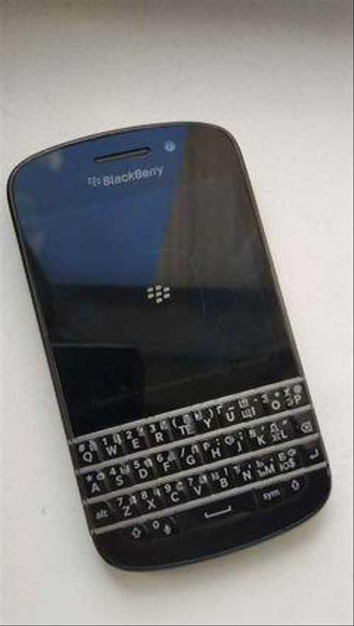Телефон BlackBerry q10