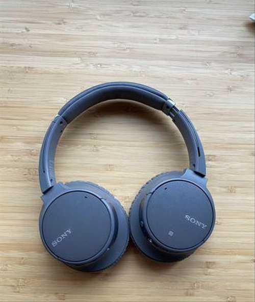 Беспроводные наушники Sony WH-CH700N