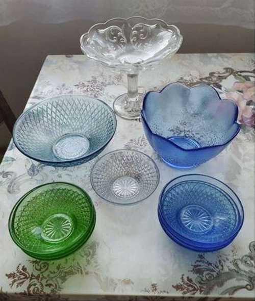 Винтажная посуда из цветного стекла