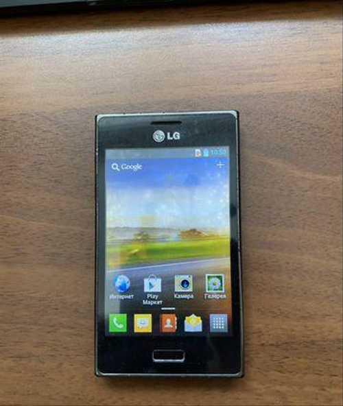 Телефон LG e 612