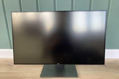 Монитор Dell UltraSharp U2520D