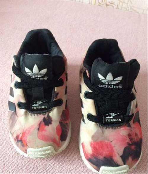 Кроссовки детские adidas