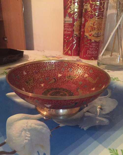 Индийская ваза для фруктов