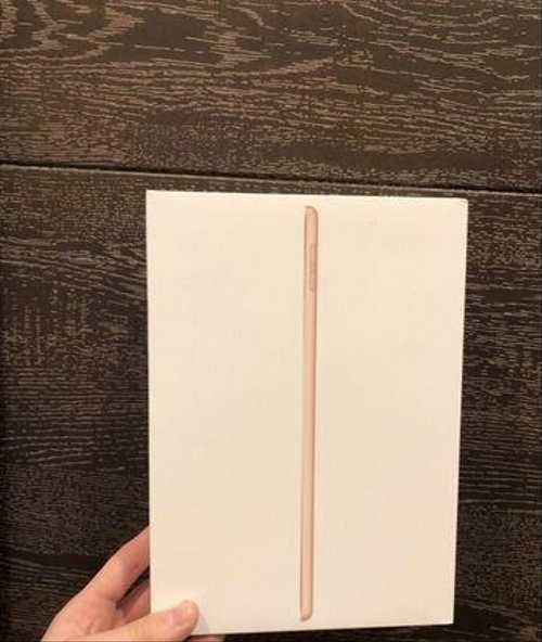 Коробка от iPad 6 поколения