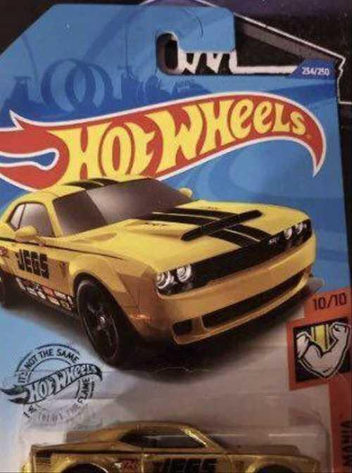 Машинки HotWheels