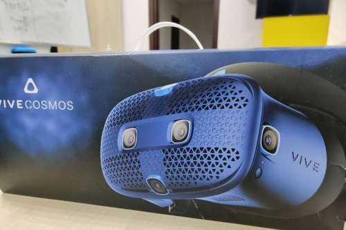 Продам VR шлем HTC vive Cosmos