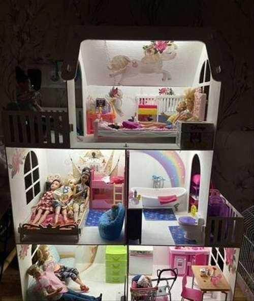 Дом для Барби с мебелью