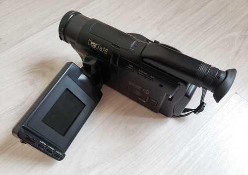 Видеокамера Panasonic vx1