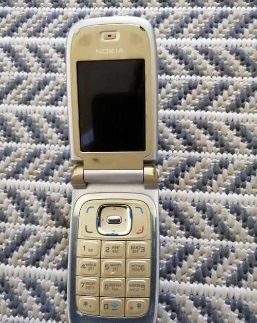 Телефон Nokia 6131